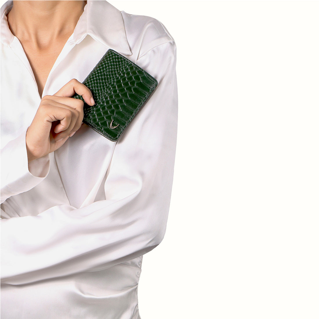 Buy Green UNION W1 BI-FOLD Online - Hidesign